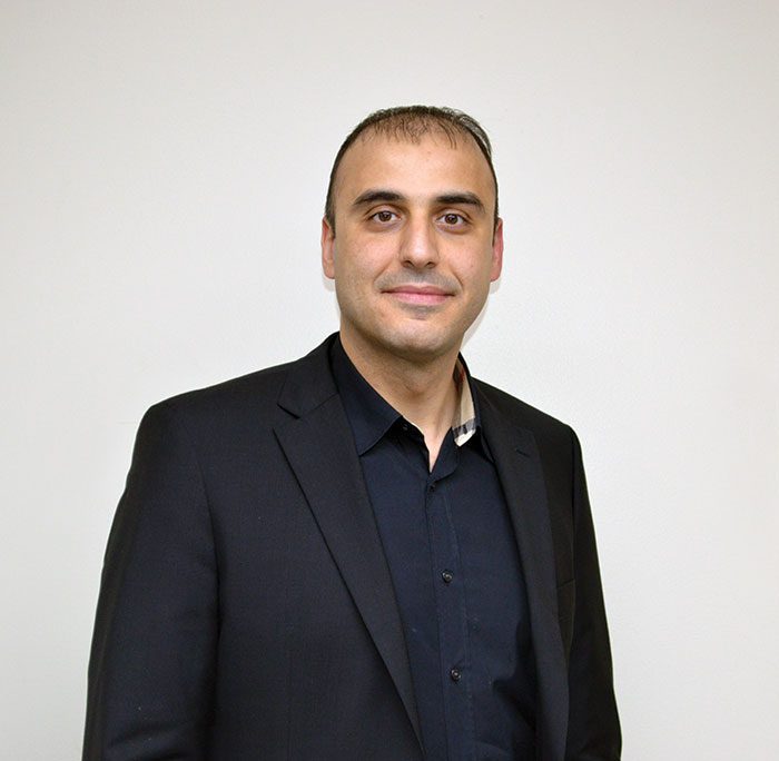 Arab American DMC surgeon urges doctors to invest in community