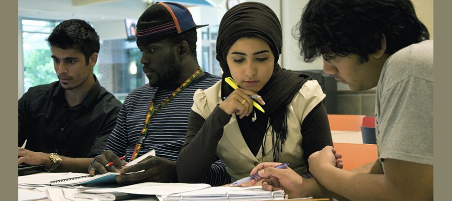 Fewer Arab students head for U.S. to study, report shows