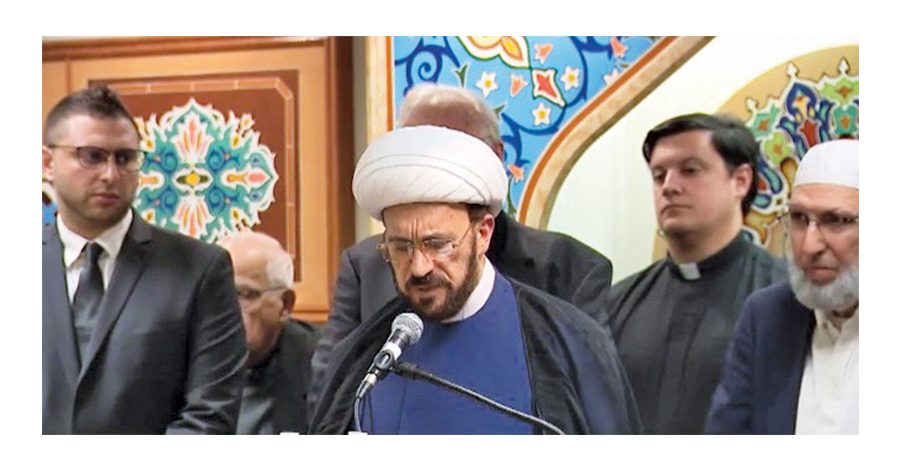 Religious leaders rally in Dearborn Heights to honor synagogue victims