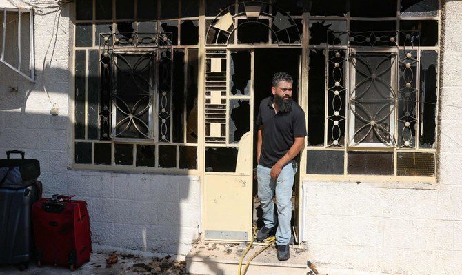 Hundreds of armed Israeli settlers storm Palestinian town setting fires ...