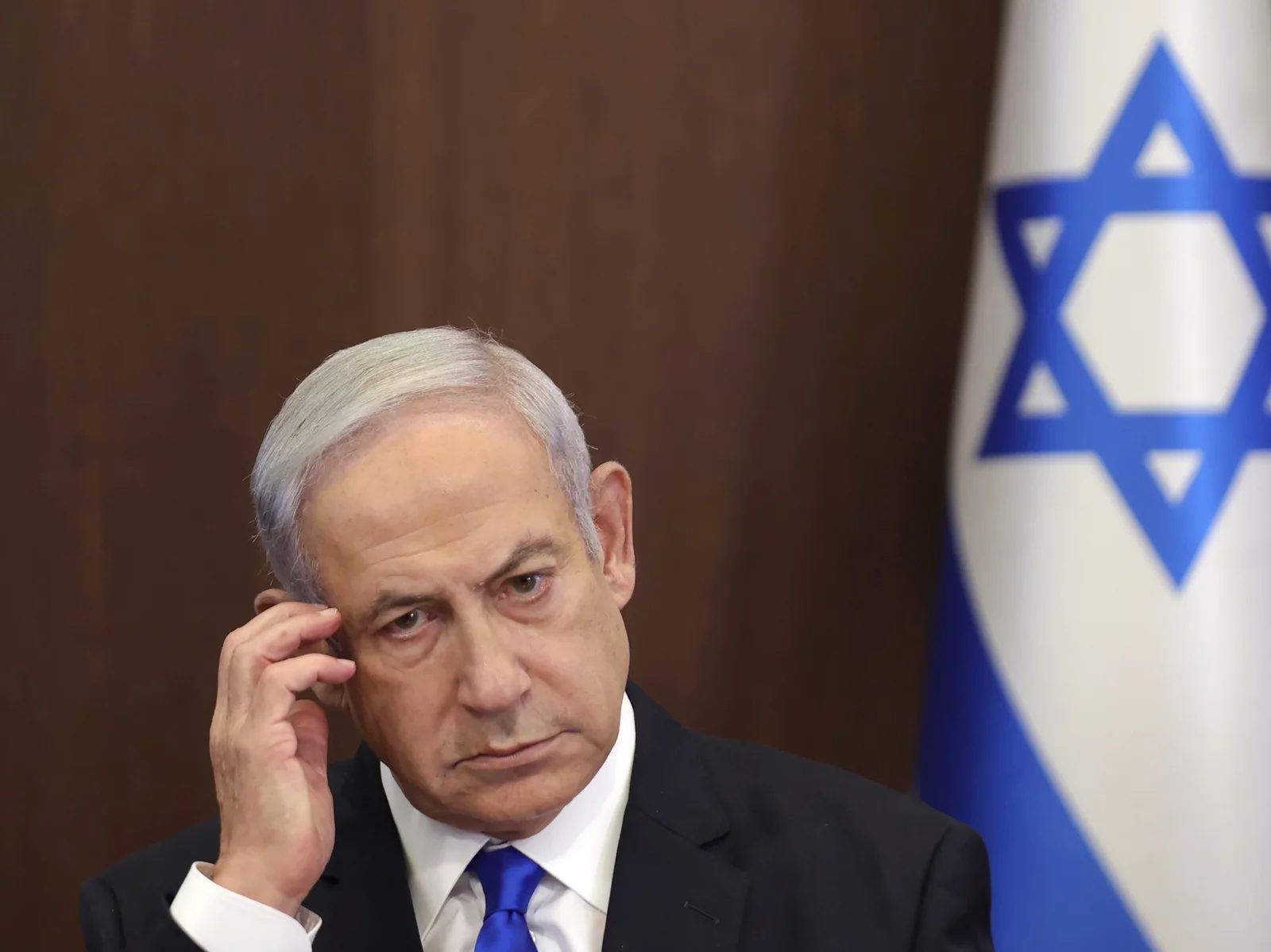 When "prophets" become memes: Rise and fall of Benjamin Netanyahu