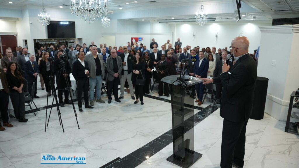 Community holds fundraiser for Wayne County Executive Warren Evans ...